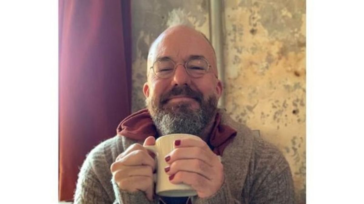 With a gay protagonist, Pixar short ‘Out’ makes history | EverythingGP