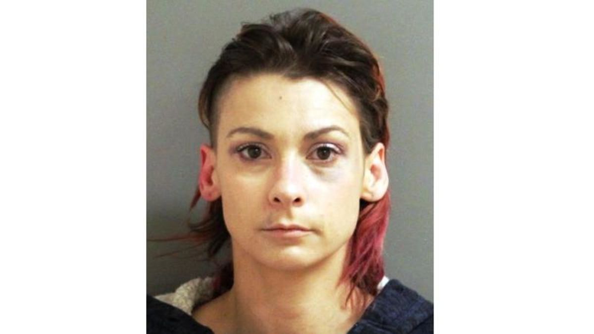 Missing: 31 y/o Amanda Larsen from Red Deer | rdnewsnow.com