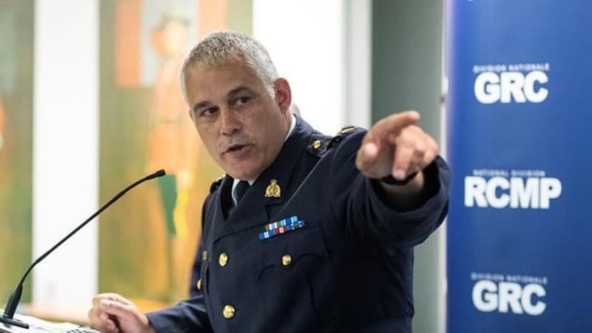 Man accused in Rideau Hall crash had rifle, shotguns, high-capacity ...