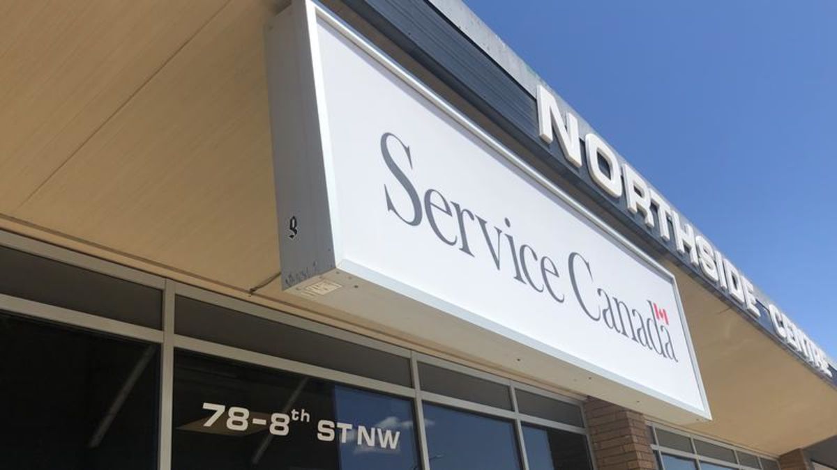 Service Canada offices begin to reopen | CHAT News Today