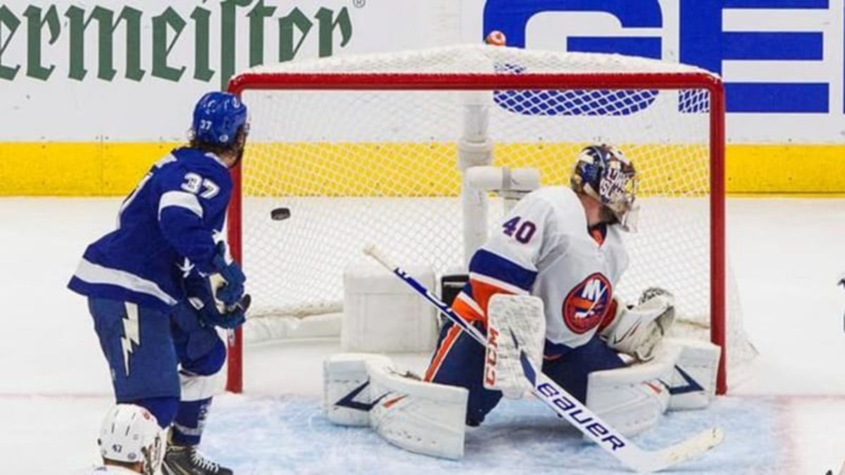 Kucherov scores late; Lightning take 2-0 lead over Islanders | paNOW