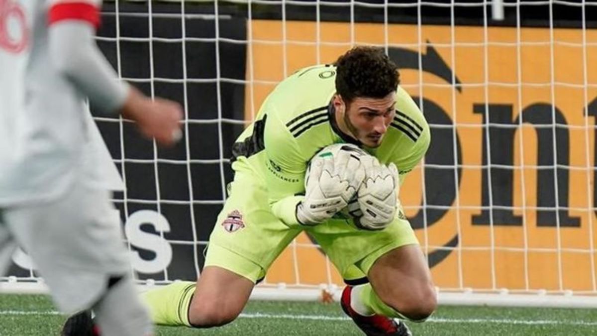 Toronto FC goalkeeper Alex Bono shows class and maturity after record ...