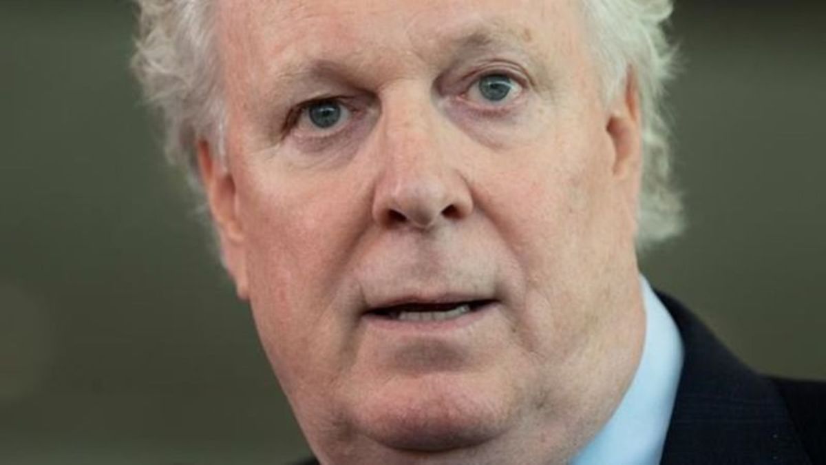Former premier Jean Charest suing Quebec government for $1M over ...