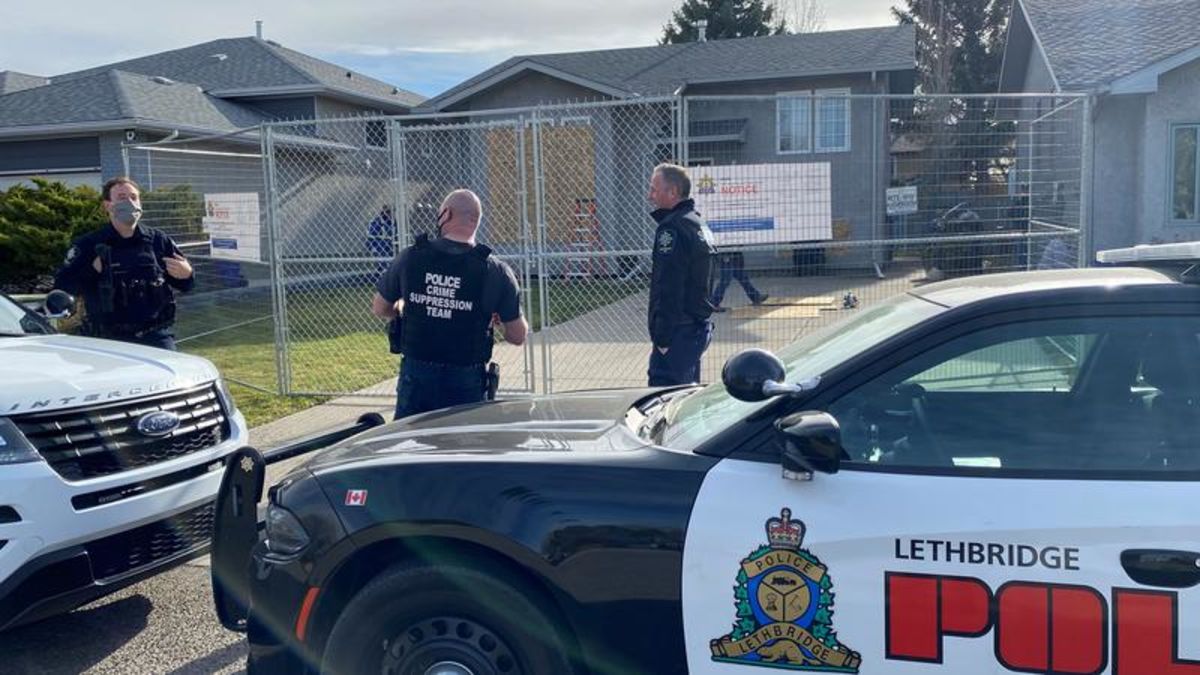 Alberta Sheriffs shut down Lethbridge drug house | Lethbridge News Now