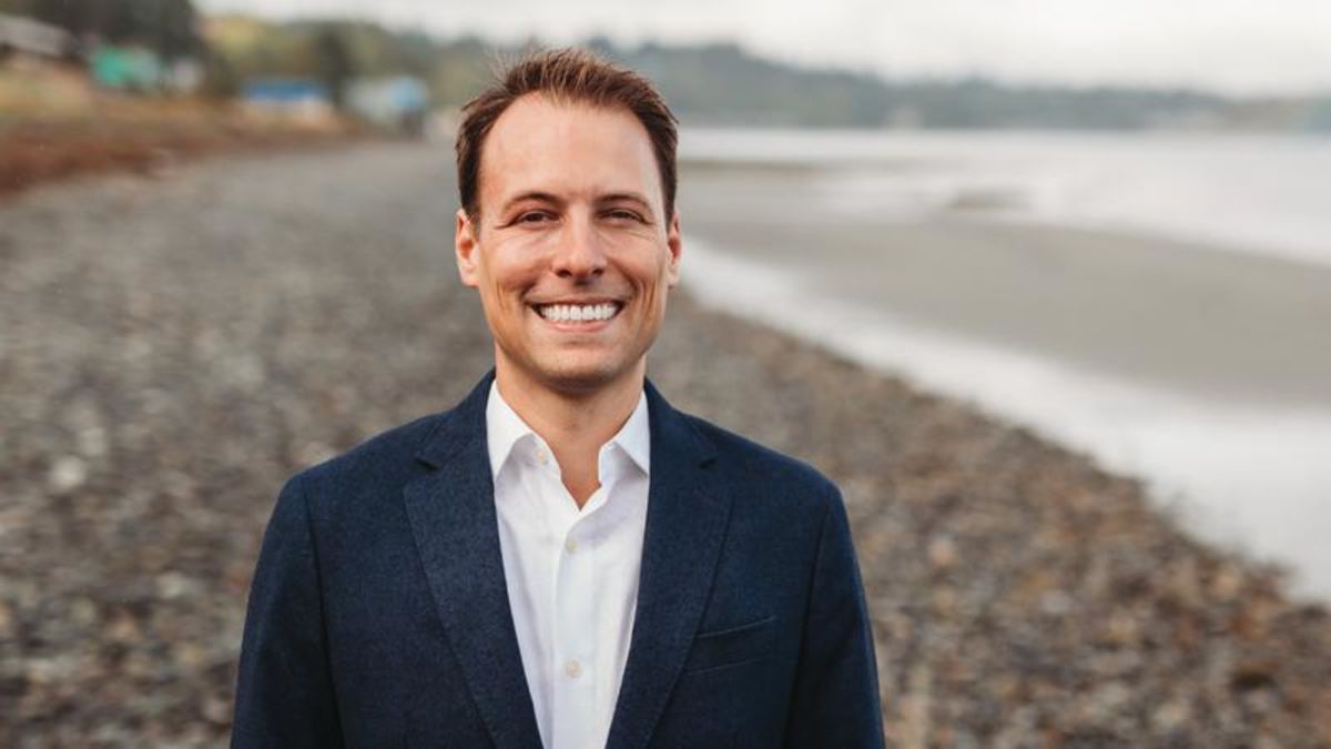 NDP’s Adam Walker officially elected as new Parksville-Qualicum MLA ...