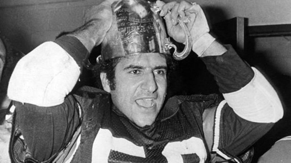 Multiple Grey Cup champion linebacker Mark Kosmos passes away at the ...
