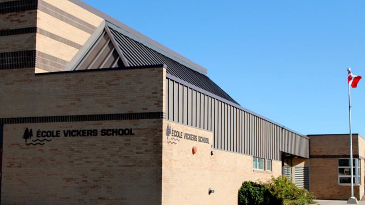 Active COVID-19 outbreak at École Vickers Public School | paNOW