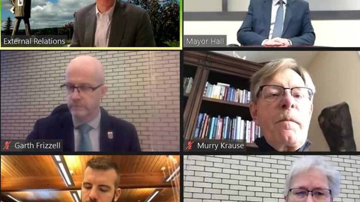 Mayor Hall faces media following parkade scrutiny | CKPG Today