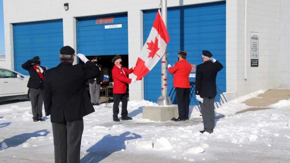 Lethbridge Legion honours Canada’s flag | Lethbridge News Now