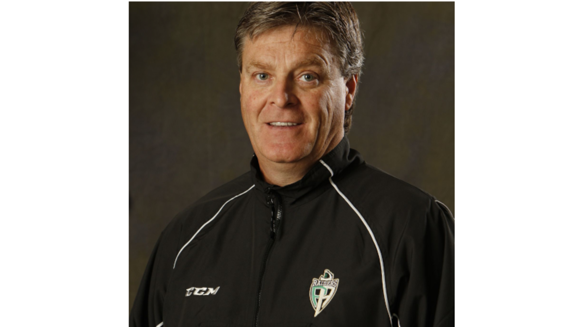 Tim Leonard back behind the bench for the Mintos | paNOW