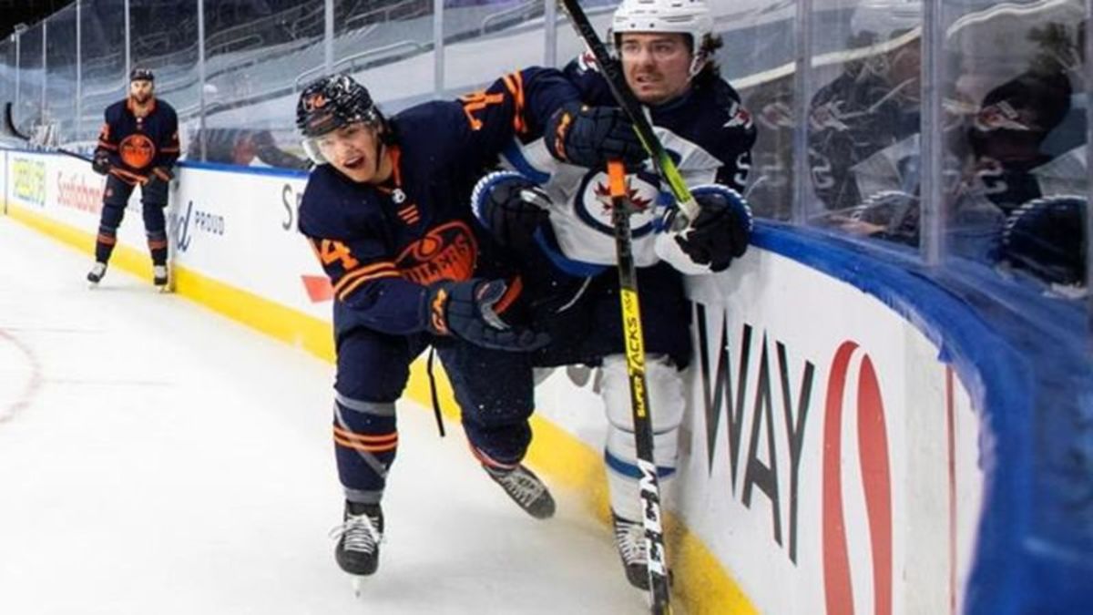 Edmonton Oilers score four unanswered goals to defeat Winnipeg Jets 4-2 ...