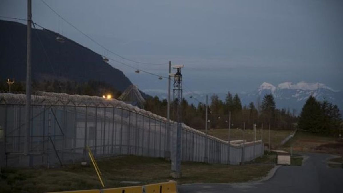 Ease employment hurdles for former prison inmates, federal study urges ...