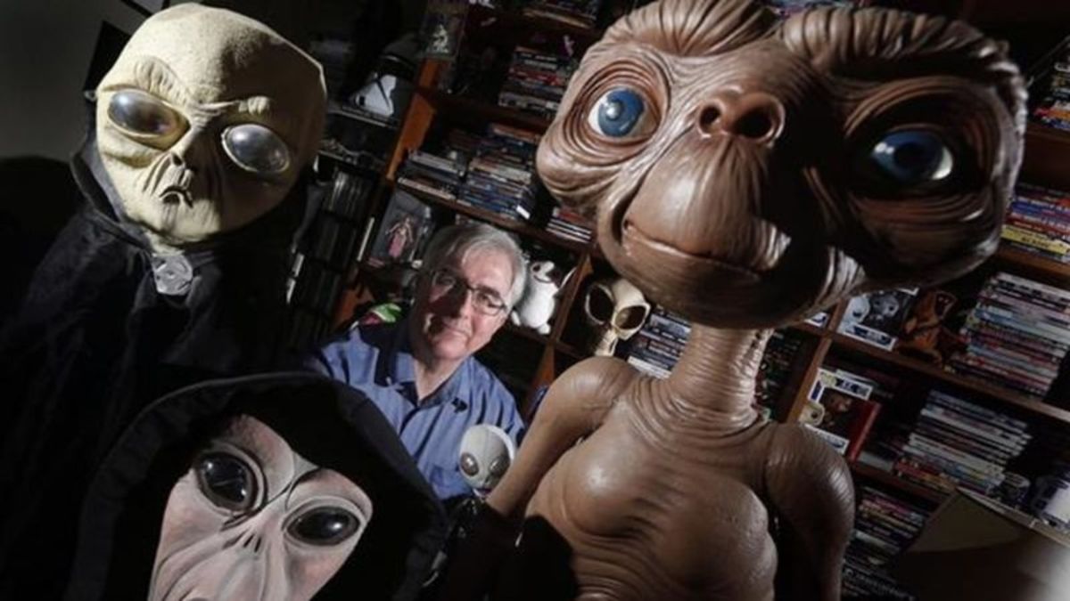 ‘Aliens are coming’: Alberta RCMP 911 dispatchers fielding calls about ...