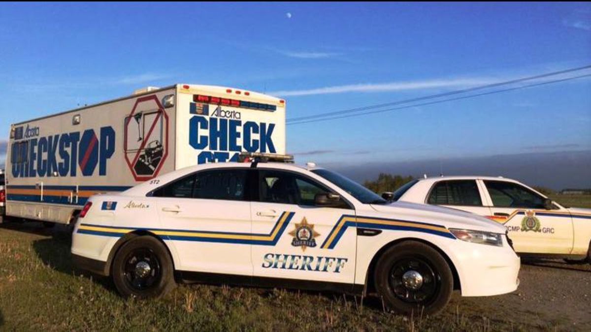 Alberta Sheriffs taking part in North America-wide Roadcheck ...