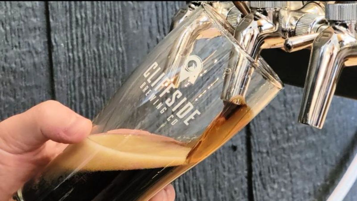 Signature Dish: Cliffside Brewing’s Luna Porter | 106.9 The Wolf