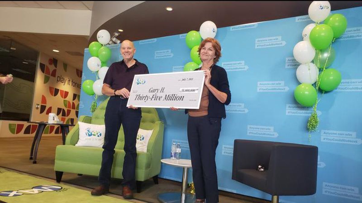 BCLC introduces Kamloops winner of $35 million Lotto Max jackpot | CKPG ...