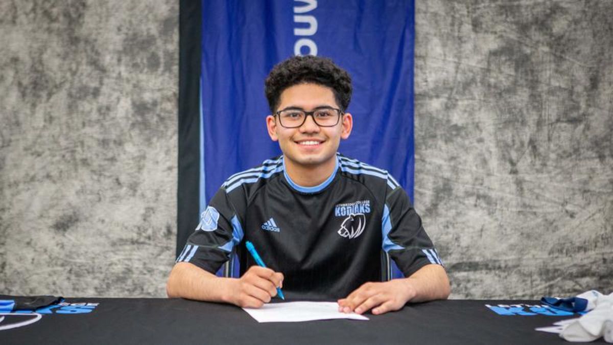 Lethbridge defender signs with Kodiaks men’s soccer team | Lethbridge ...
