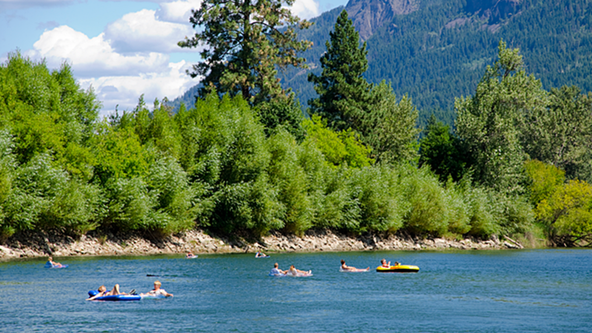 Group warns of floating risks on Shuswap River | Vernon Matters