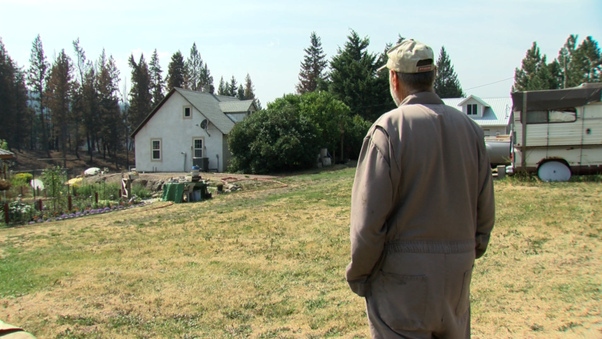 ‘It’s a miracle’: Monte Lake man describes seeing home still standing ...