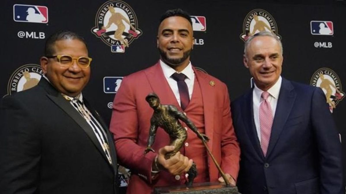 Cruz wins MLB’s Roberto Clemente Award for philanthropy | rdnewsnow.com
