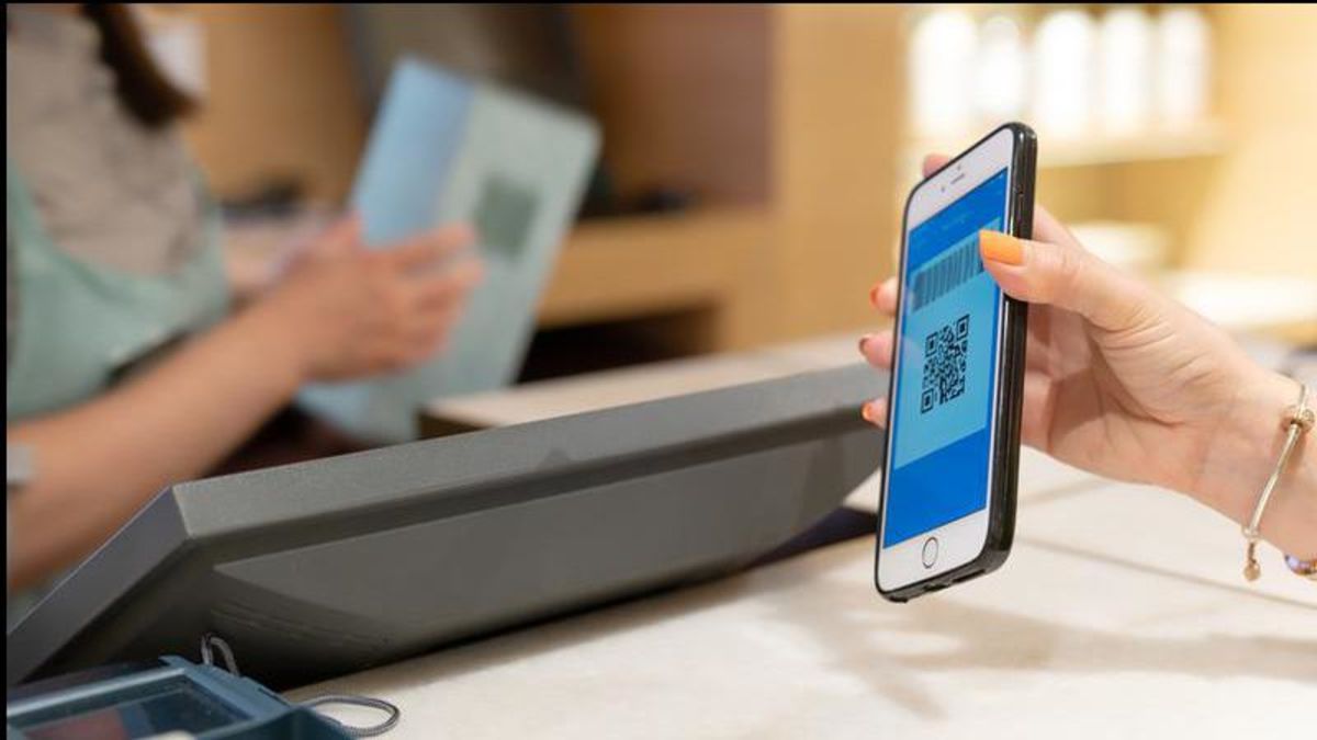 Alberta now requires vaccine record with QR code for its passport ...