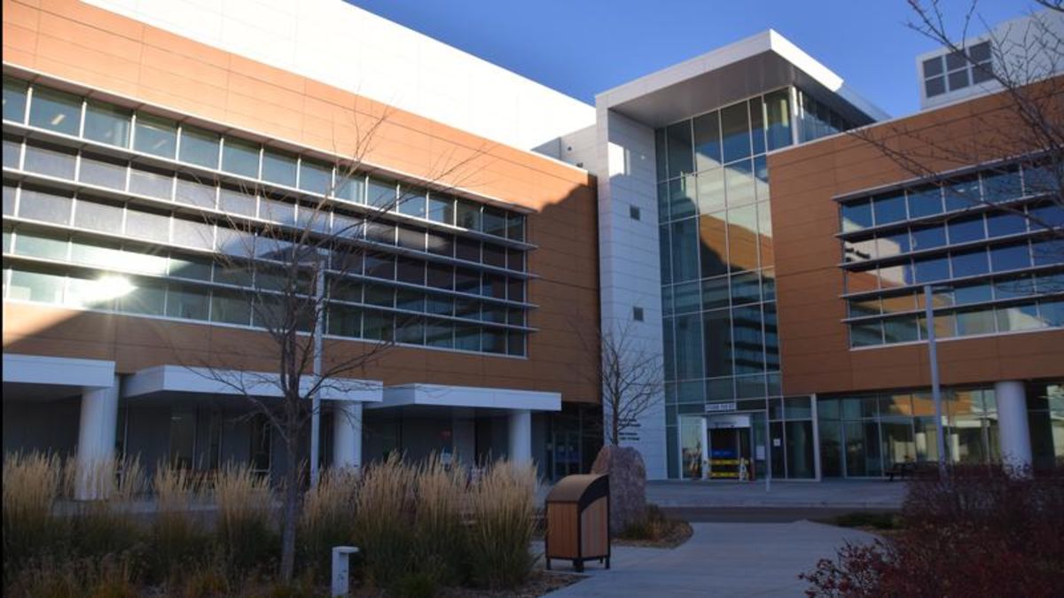 A look inside the Grande Prairie Regional Hospital as opening nears ...