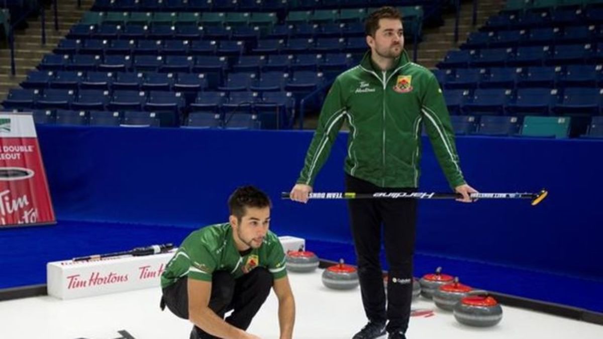 Dunstone reunites with junior teammate after late lineup change ahead ...