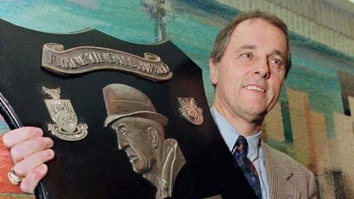 Former Western Mustangs head football coach Larry Haylor passes away at ...