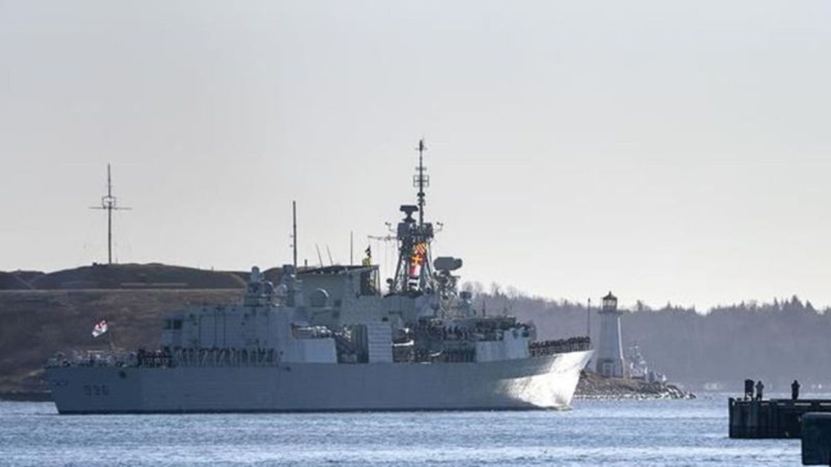 Ukraine tensions: Frigate at ‘high’ readiness as it sets off for NATO ...