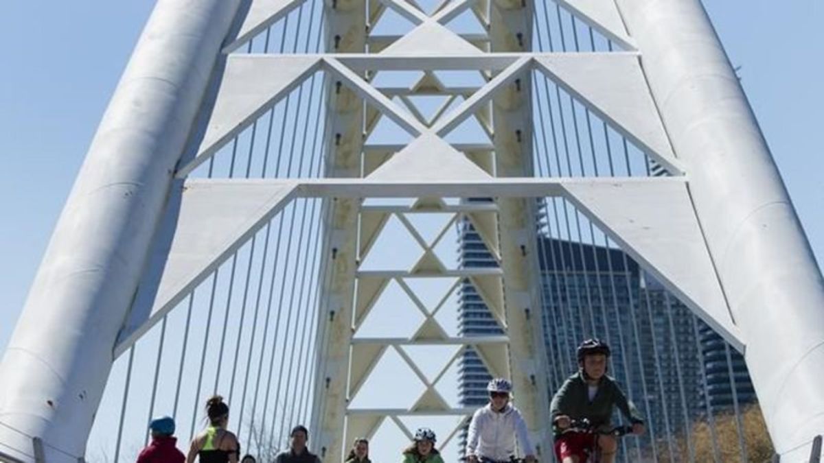 Census 2021: A snapshot of Ontario’s population and dwelling data ...