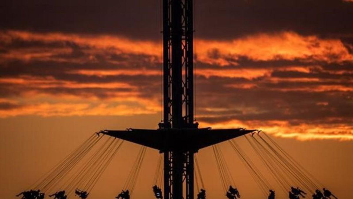 Firefighters investigating cause of ‘volatile’ fire at Vancouver’s PNE ...