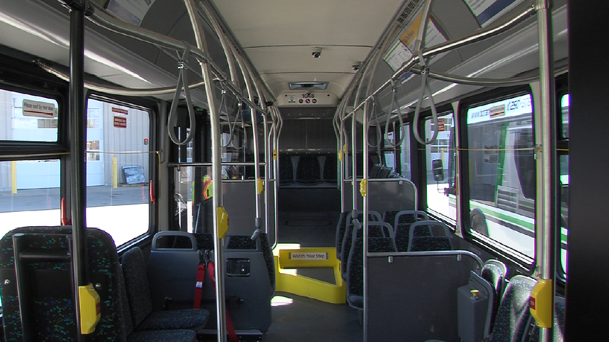 RCMP surround Kamloops Transit bus on Overlanders Bridge after gun ...