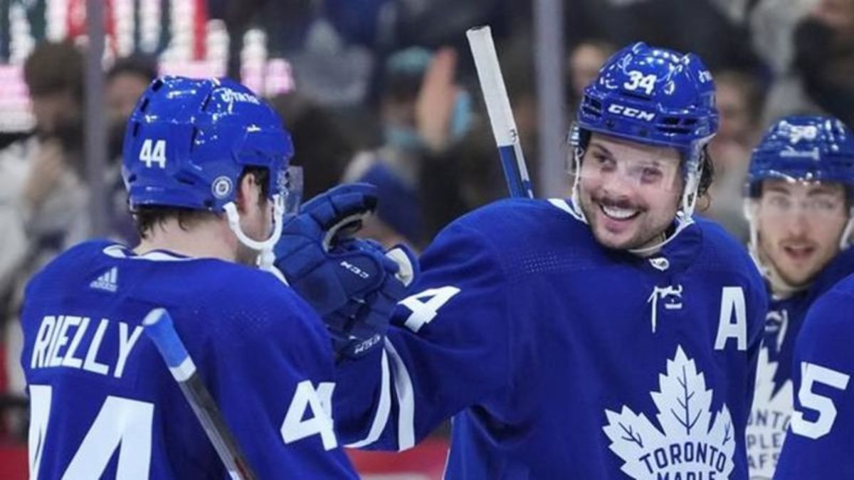 Auston Matthews on a relentless push for 50 goals: ‘Best player in the ...