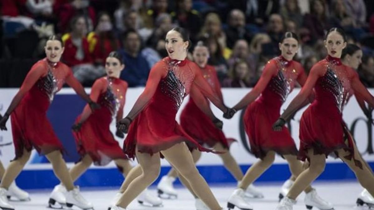 Montreal’s Les Supremes win world synchronized figure skating ...