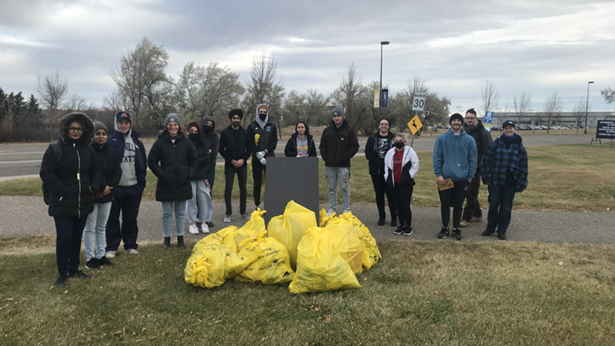 Lethbridge College Biology students clean up the coulees | Lethbridge ...