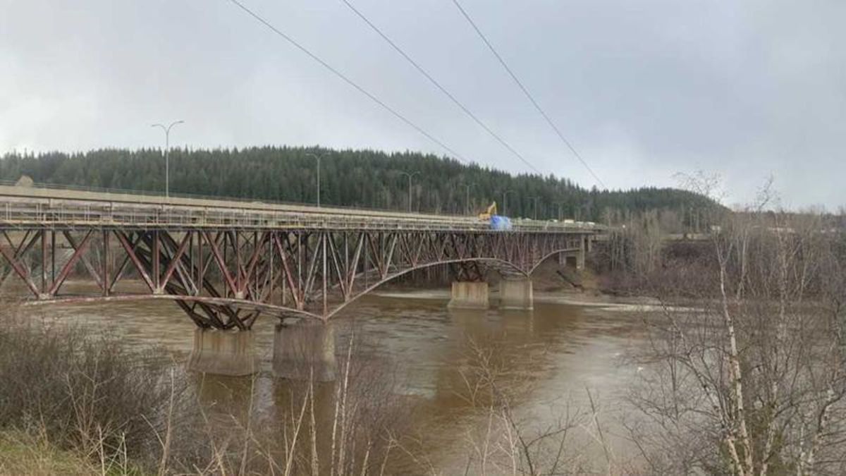 Serious workplace incident on the Simon Fraser Bridge | CKPG Today