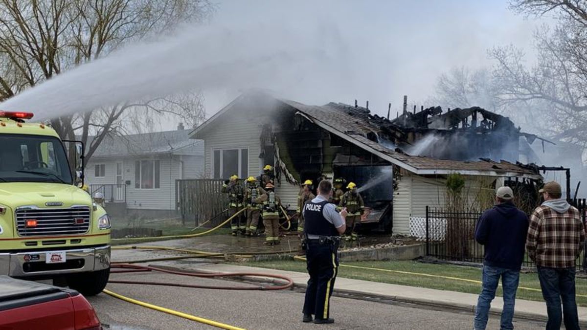 Redcliff family loses home in fire | CHAT News Today