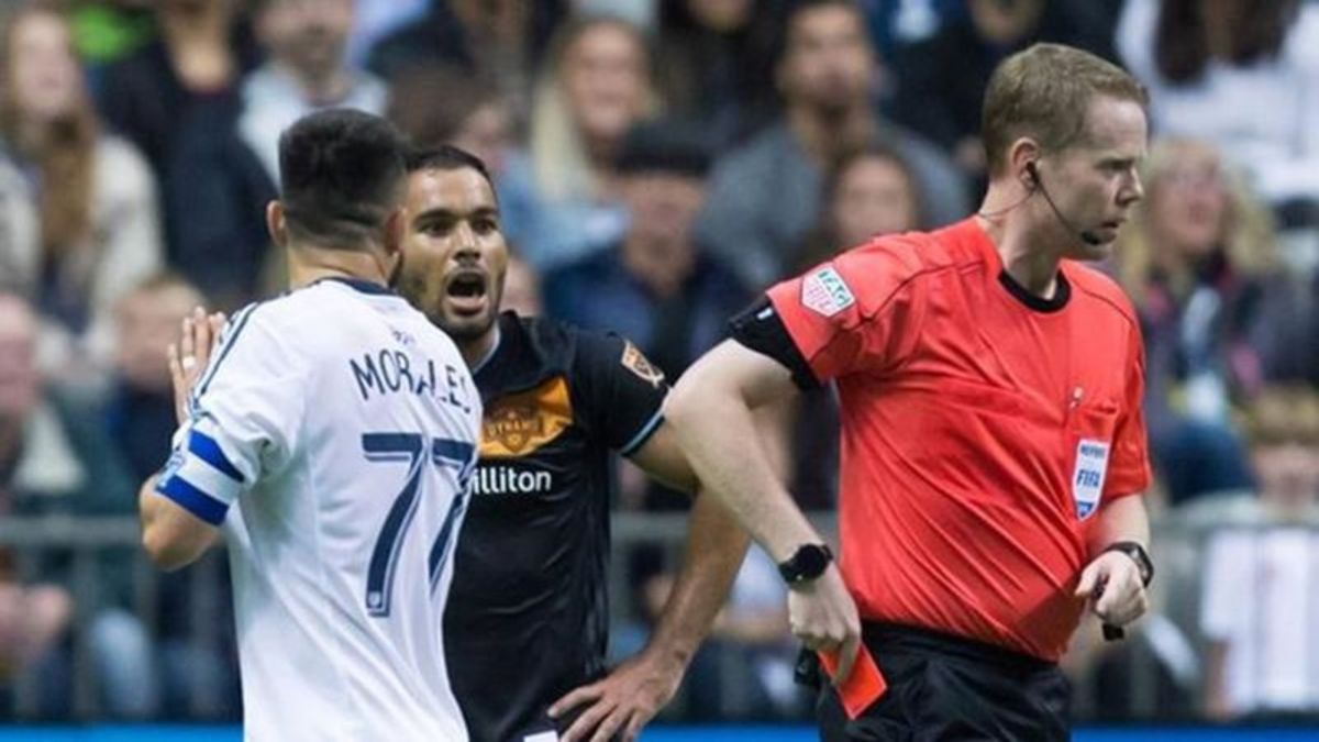 Canadian Drew Fischer to serve on World Cup officiating crew in Qatar ...