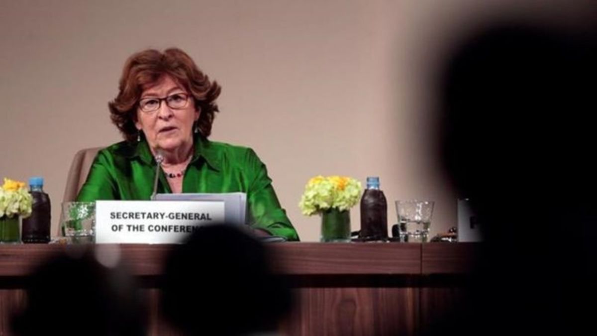 Canadian Press NewsAlert: Arbour calls for major changes to military ...