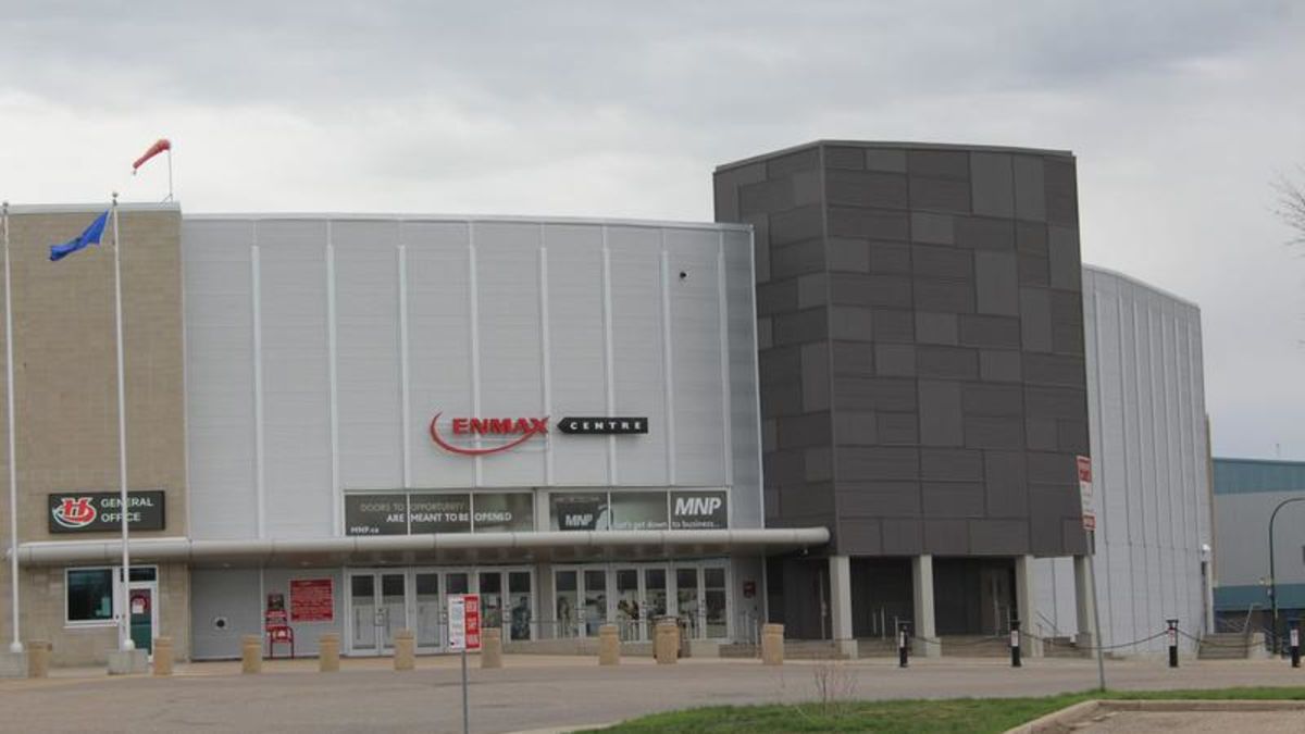 Paid parking proceeding at ENMAX Centre as council defeats motion to ...