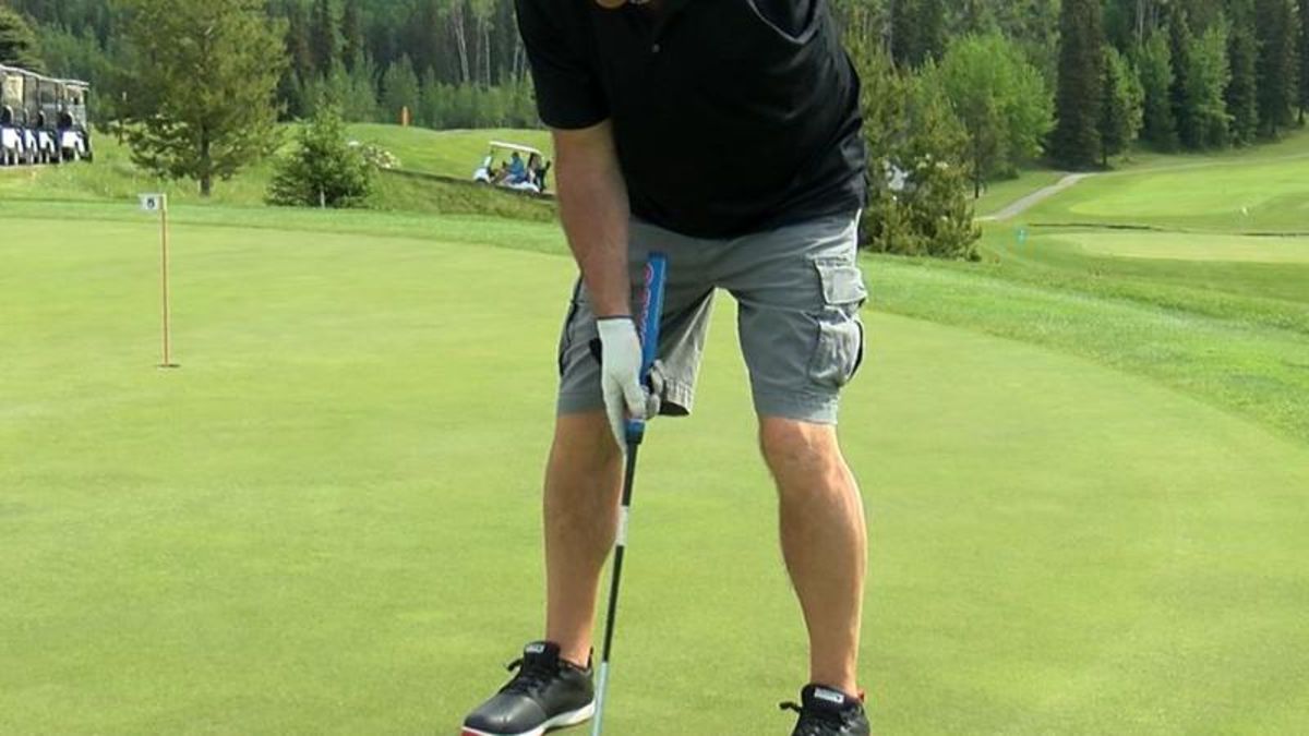 One arm golfer heading to USA for tournament with the goal of helping ...