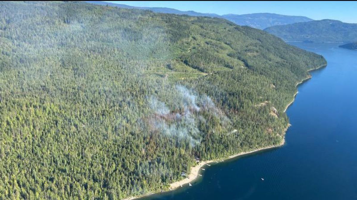 Wildfire on Shuswap Lake is growing | CFJC Today Kamloops