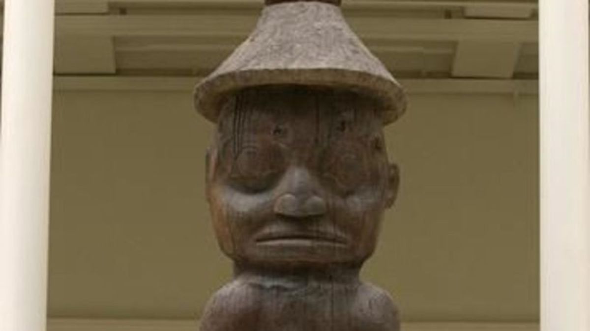 B.C. First Nation arrives in Scotland, asks museum to return totem pole ...