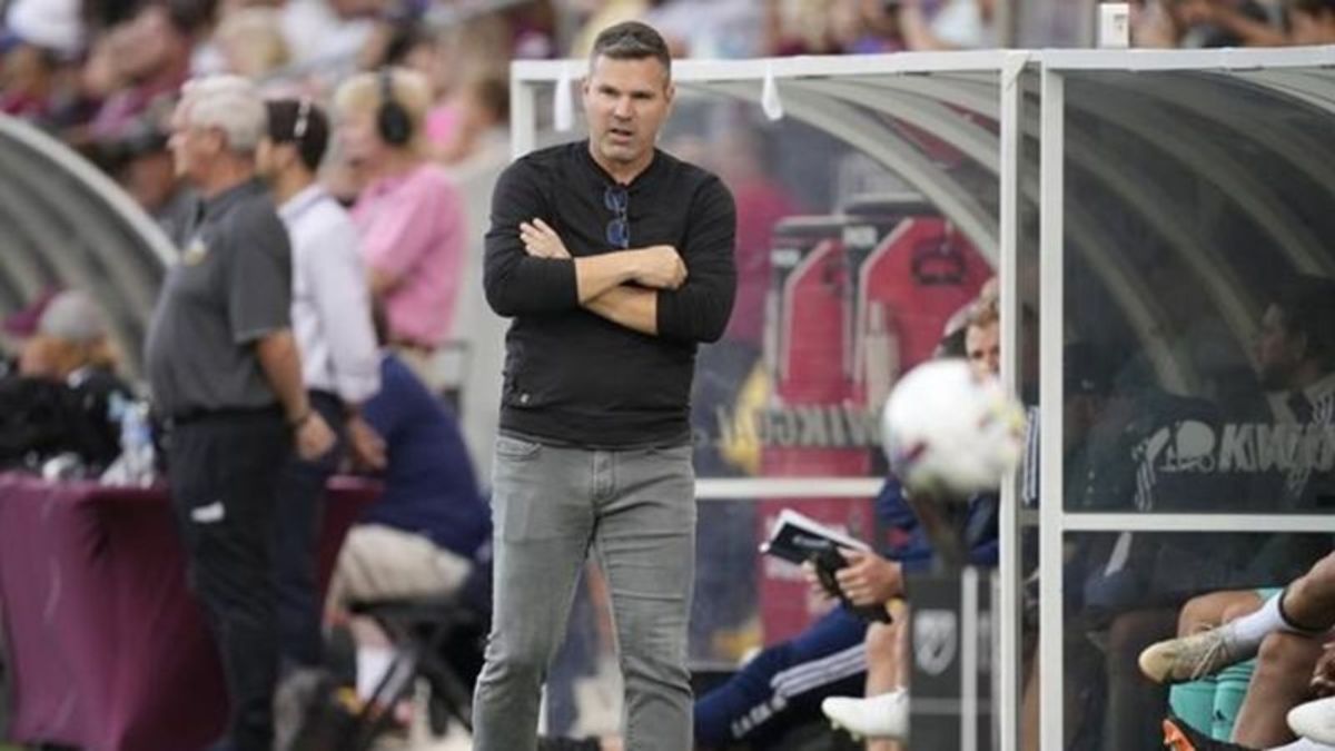 TFC eyes key victory in head-to-head against Galaxy, former coach Greg ...