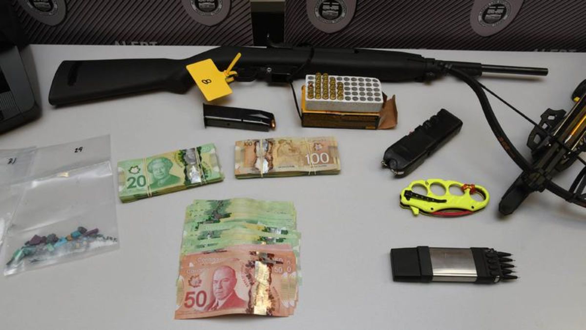 Weapons and drugs seized from home in Medicine Hat | Lethbridge News Now