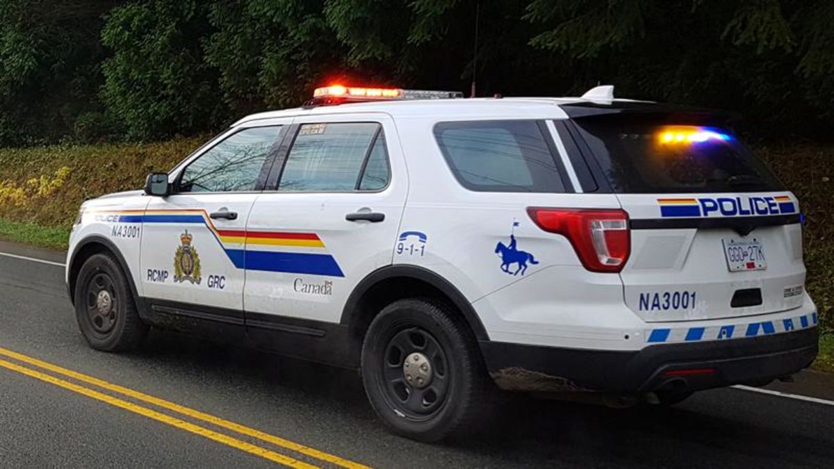 Nanaimo Rcmp Officer Charged For Driving Offence After Morden Rd Collision Nanaimonewsnow 8356