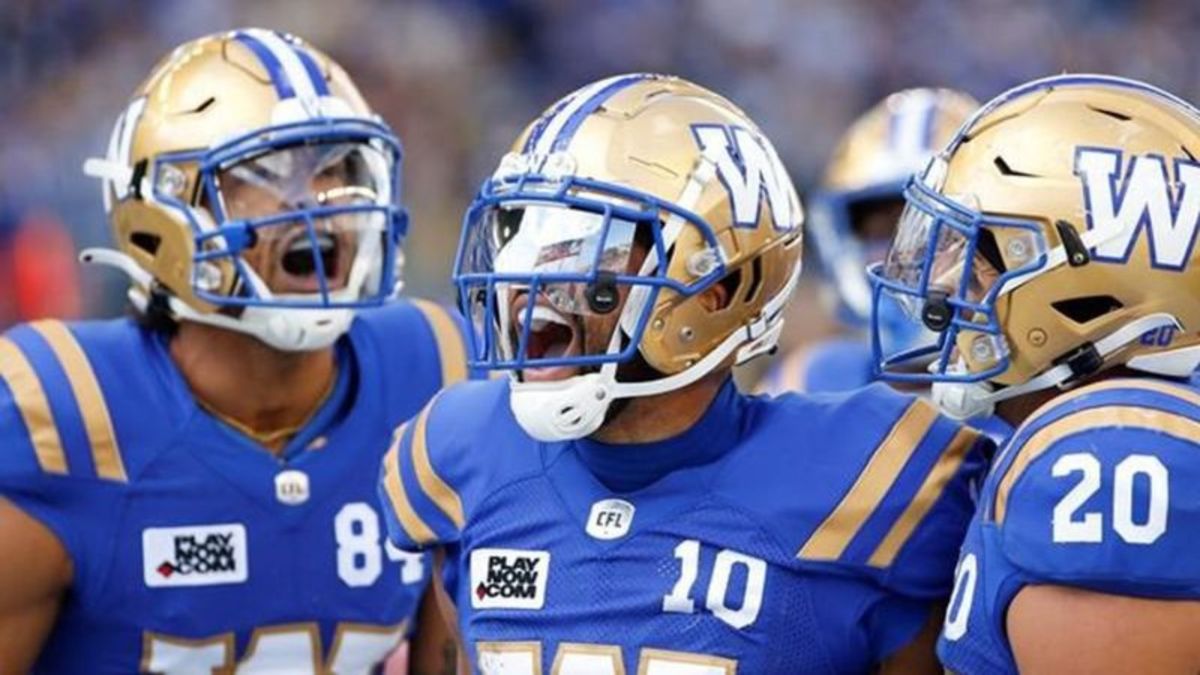 Blue Bombers pick Roughriders apart in one-sided Banjo Bowl | paNOW