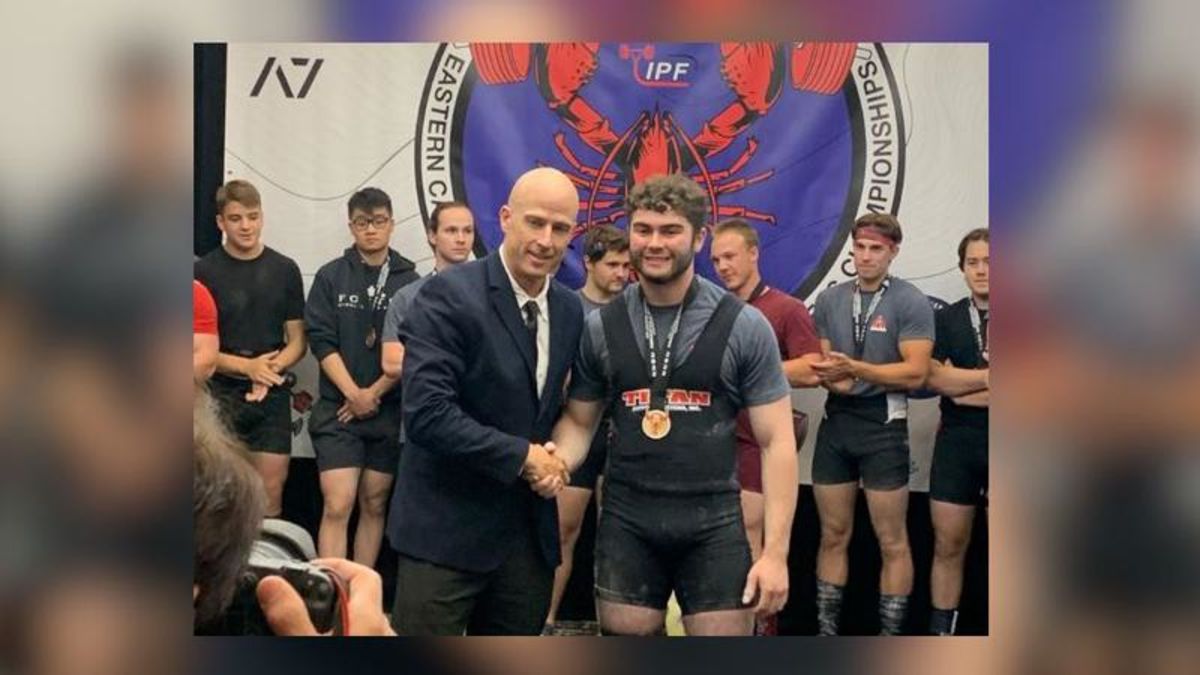 Powerlifter earns gold at regional championship | larongeNOW