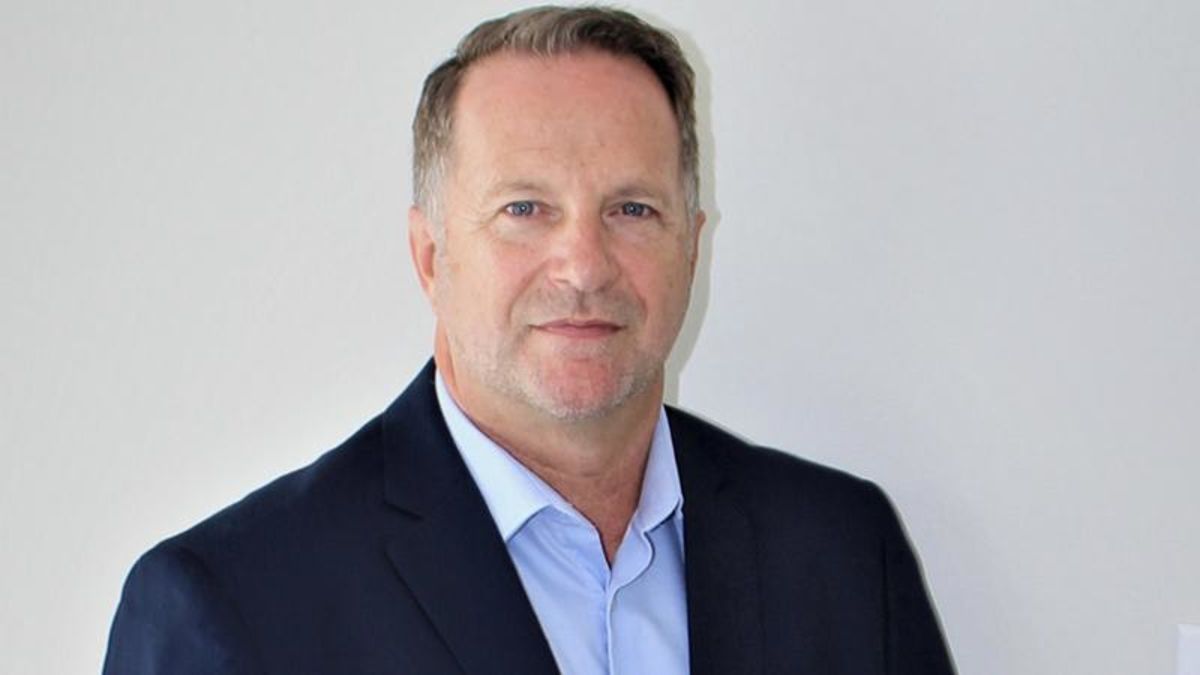 Former broadcaster looks to bring more transparency to Vernon council ...