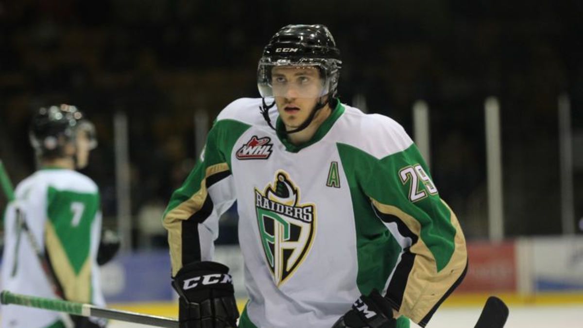 2022 NHL Training Camp: PA locals and former, current Raiders at NHL ...